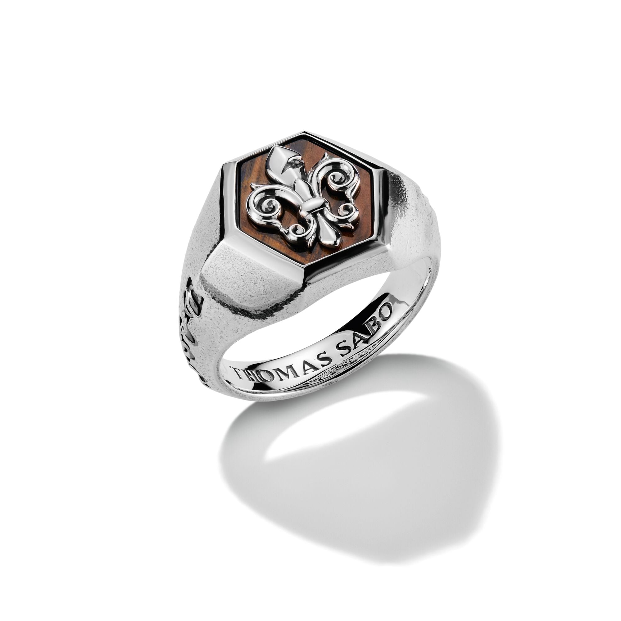 Buy Signet Ring Lily Emblem by Thomas Sabo online - THOMAS SABO Australia